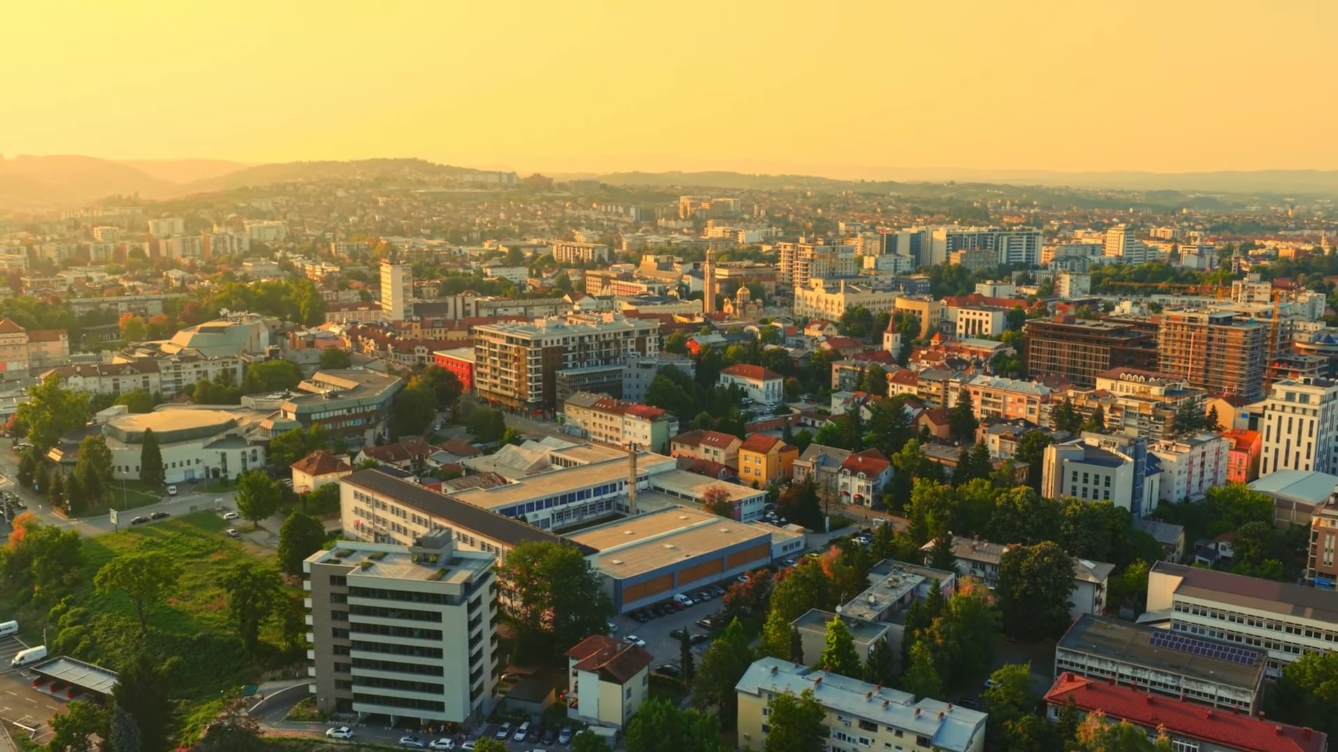 Banja Luka: Visitas aéreas com drones à capital da República Sérvia da ...