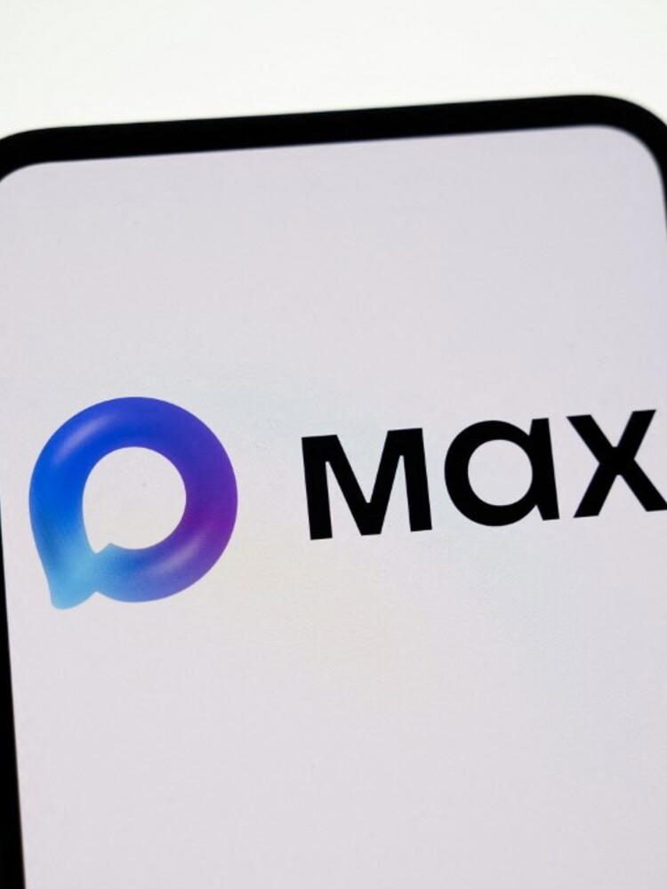 Apple rimuove "Max" dall’App Store: stop alla super‑app russa voluta ...