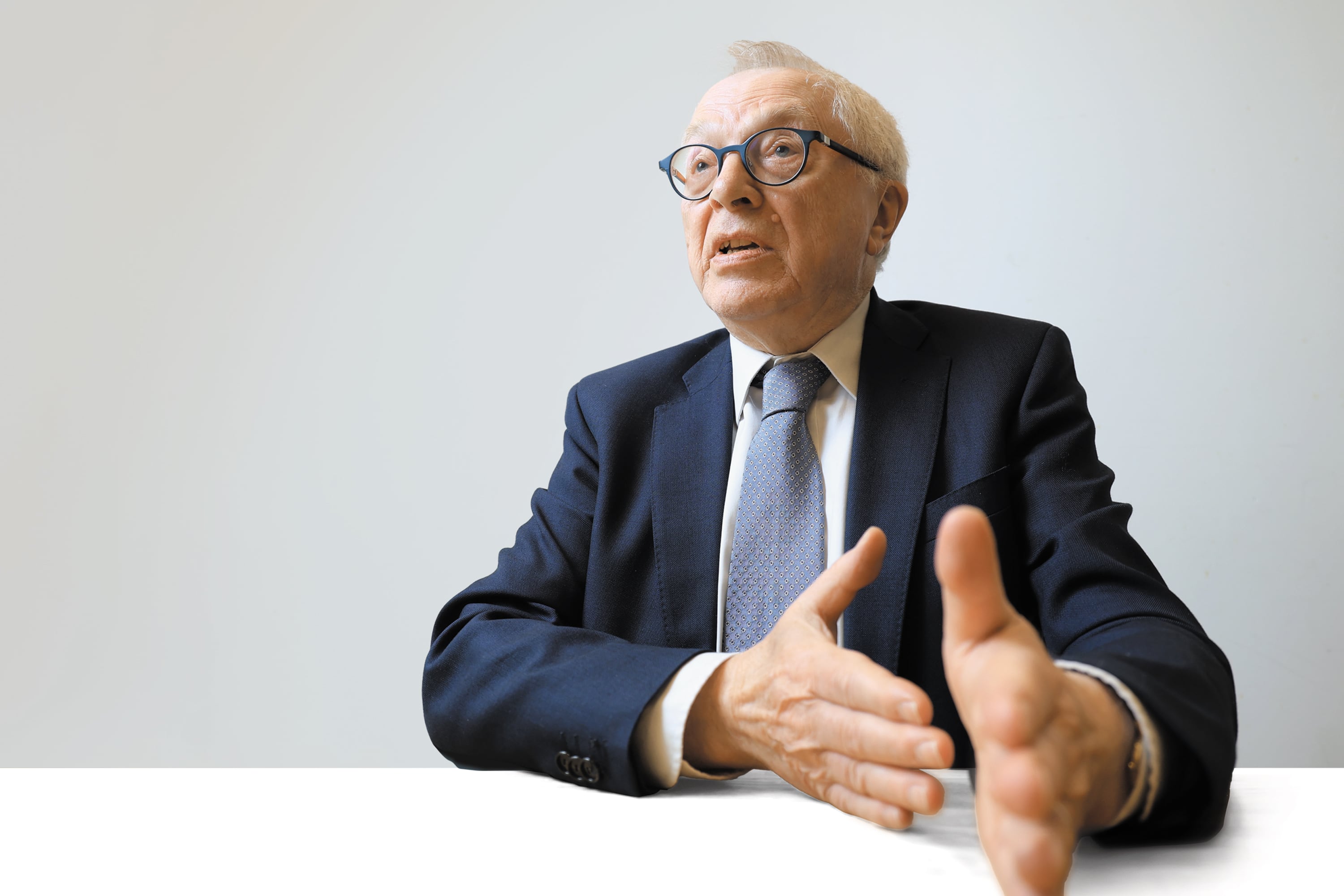 Cambridge historian warns of populism exploiting global economic vacuum