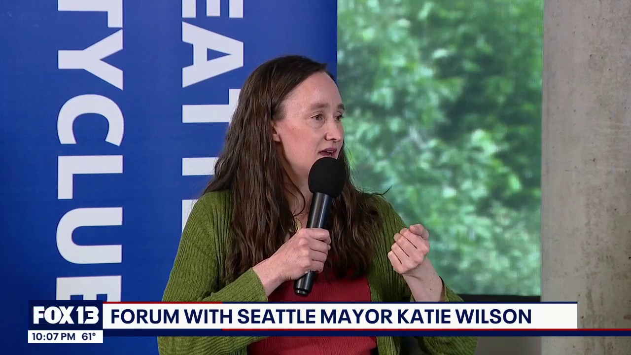Seattle mayor grilled over public safety, affordability, CCTV