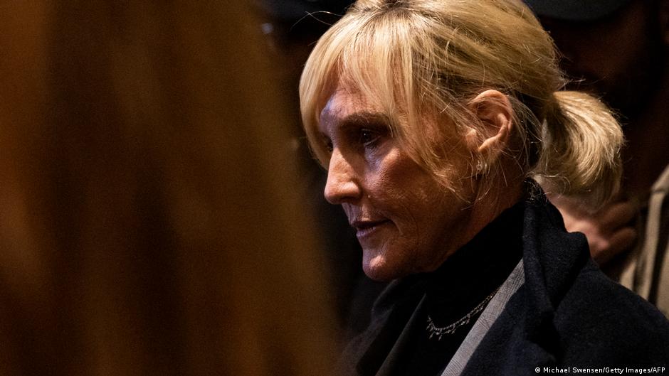 Erin Brockovich's new fight: AI data centers