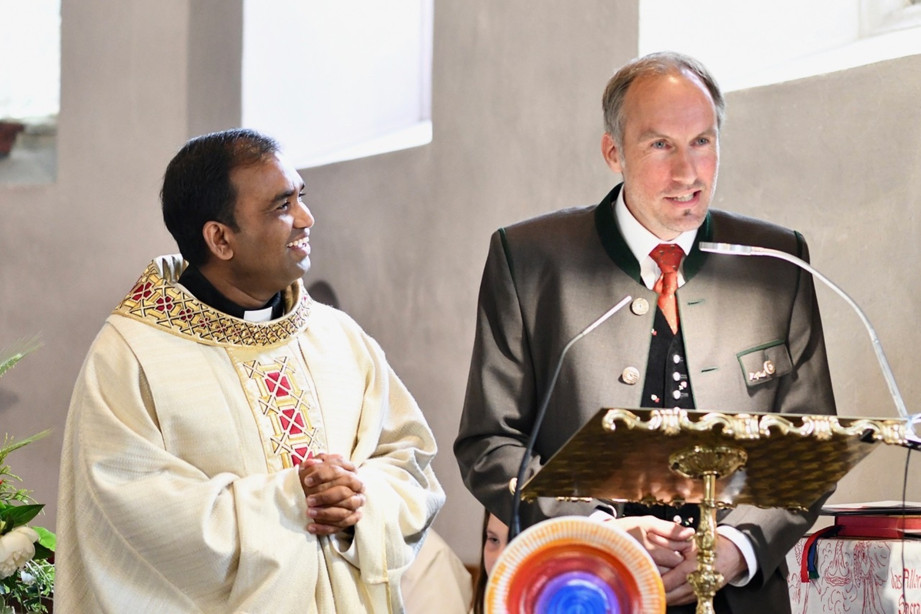 Jyothi Ramesh feiert 15-jähriges Priesterjubiläum