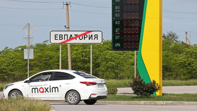 Un ataque ucraniano contra la anexionada Crimea deja tres muertos y ...