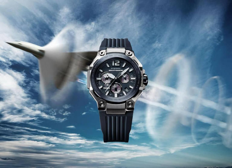 カシオ、衝撃と磁場に対応する航空G-SHOCK「GWR-B3000」- 110,000円から