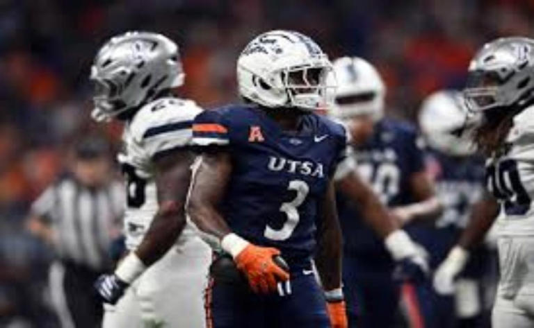 Commanders running back battle heats up as Washington faces tough ...
