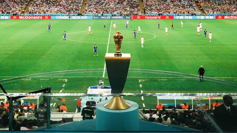 World Cup 2026: FIFA reverses policy, bans reusable water bottles at ...