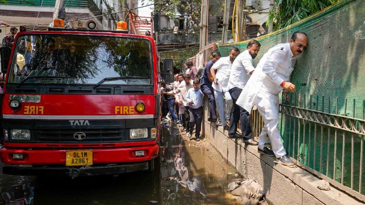 Groceries in 10 minutes, emergency services in 60: Delhi fire exposes ...