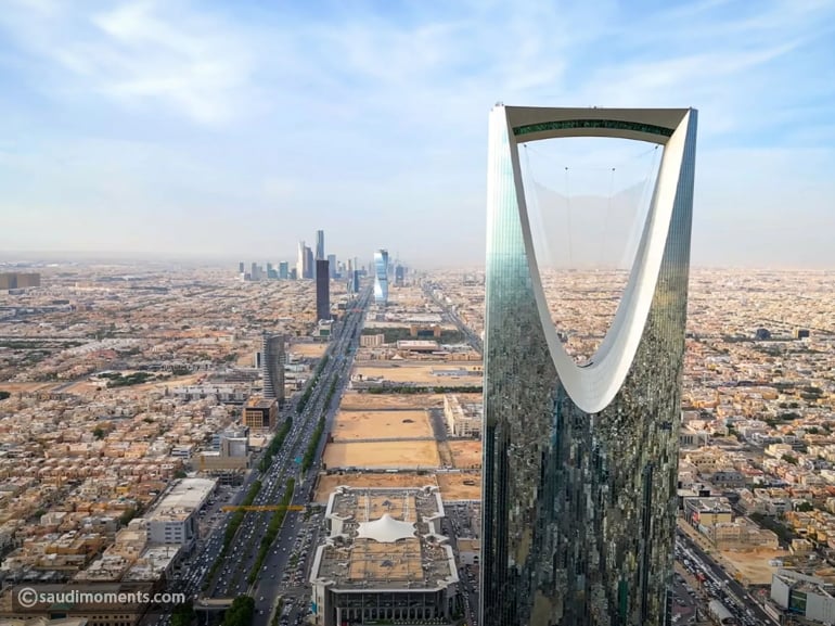 Riyadh launches flexible working hours for over 50 govt entities