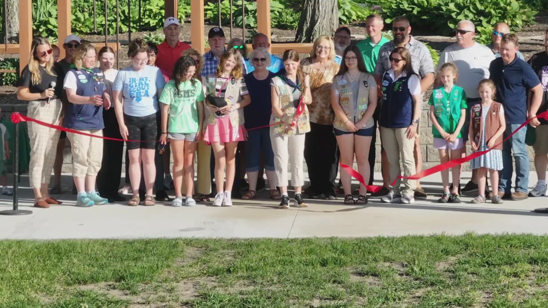 Geneseo Girl Scout helps build new stage at Richmond Hill Park for Gold ...