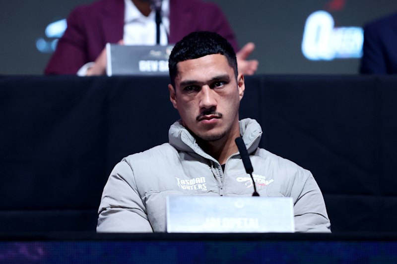 ‘Doesn’t make sense’: Opetaia team slams unusual WBC move