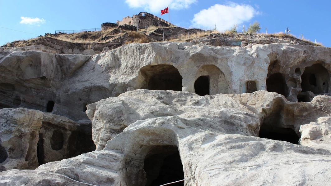 17 unusual discoveries and mysteries in architecture
