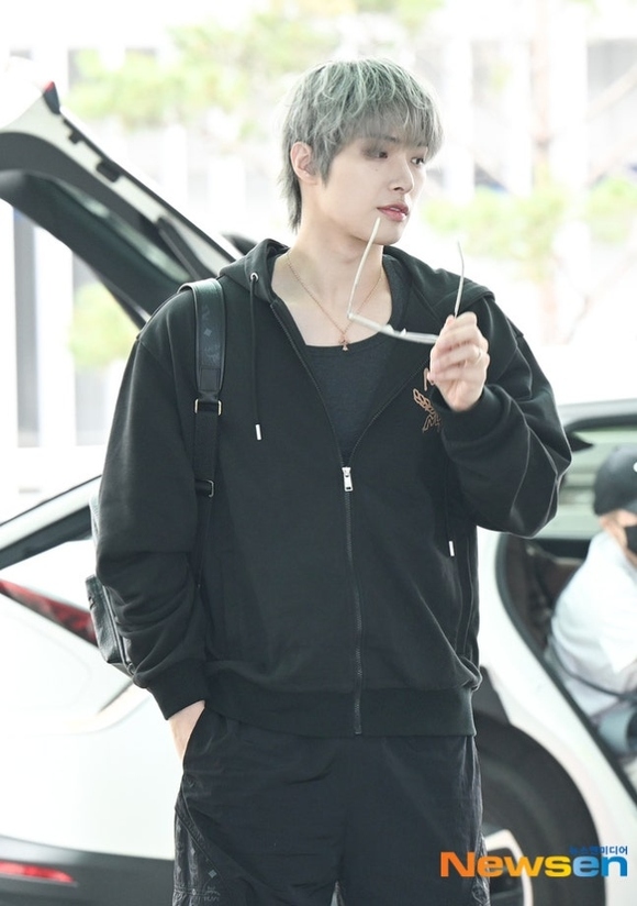 【PHOTO】ATEEZのMINGI、海外スケジュールのため出国
