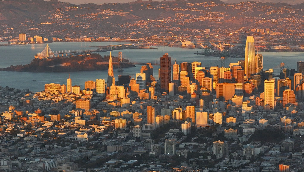 10 US cities facing decline and challenges