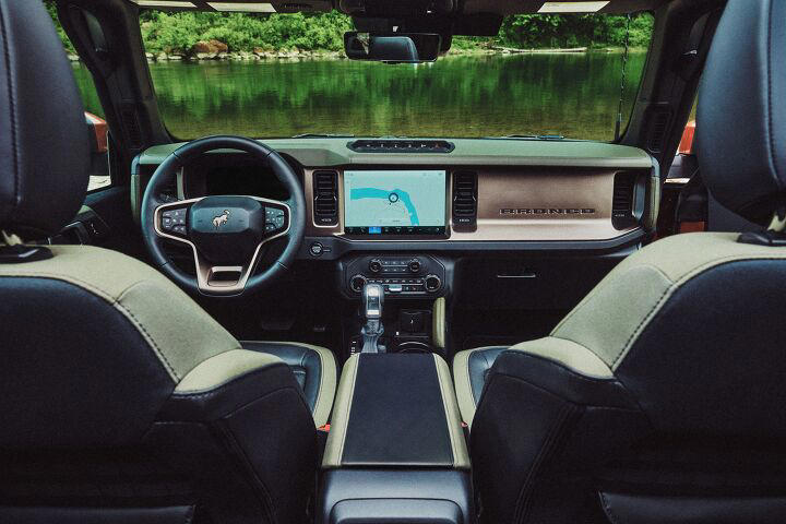 Ford debuts Bronco Filson special edition for fancy off-roading
