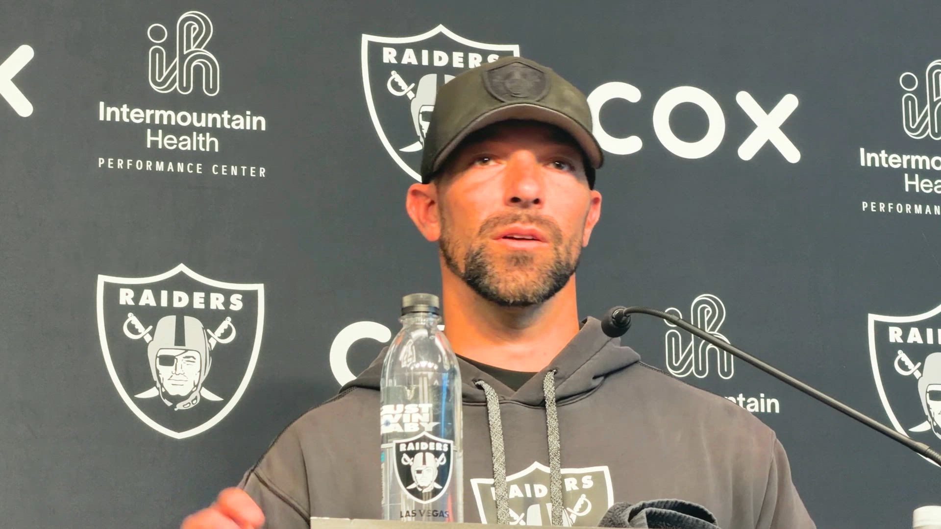 Las Vegas Raiders DC Rob Leonard presser building a defense