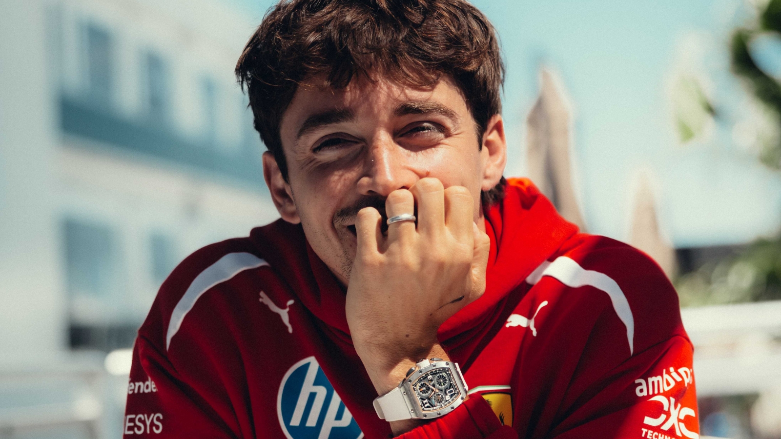 Charles Leclerc prolonge avec Ferrari, plus rien ne l’empêche de battre ...