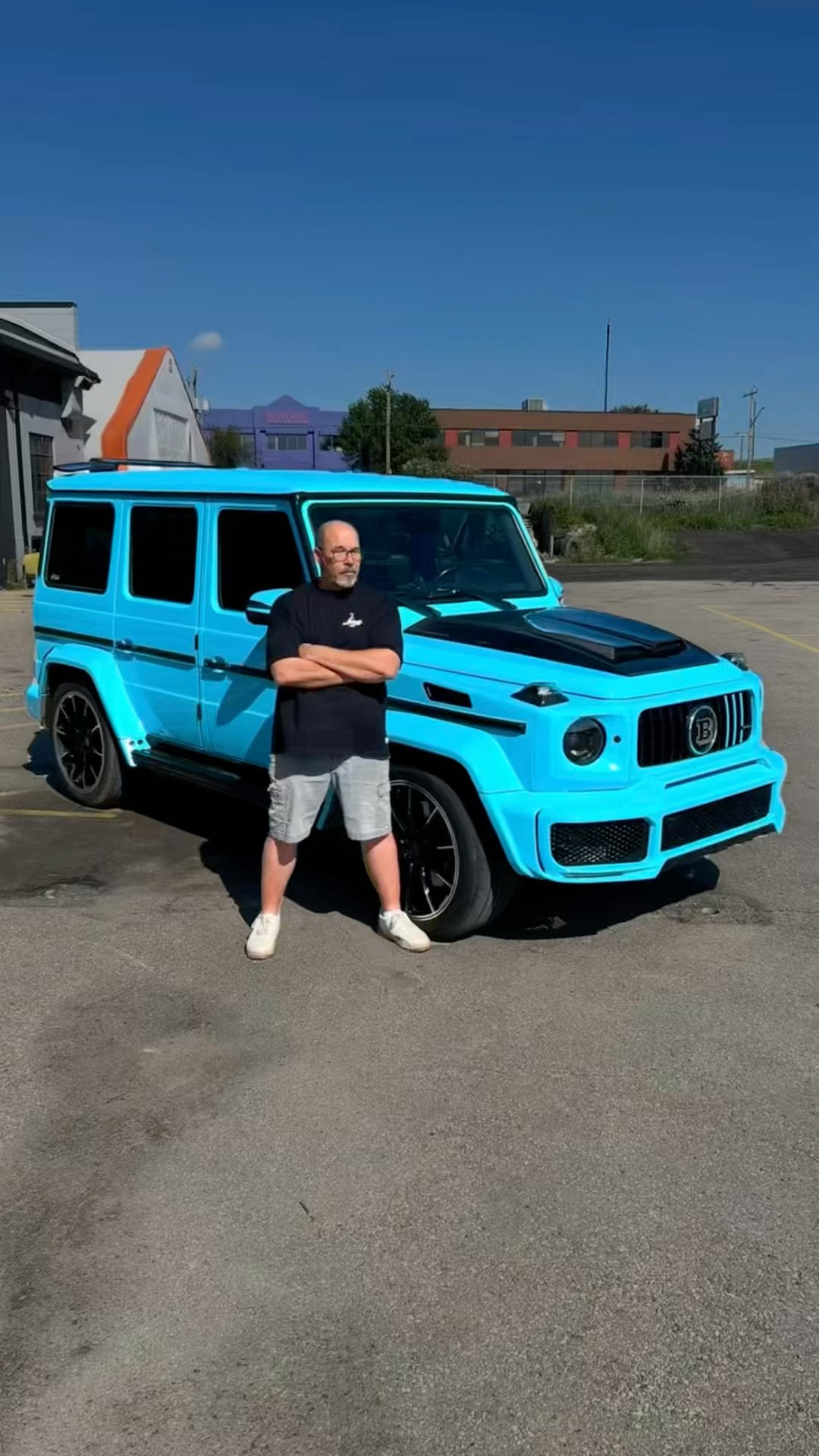 Old Mercedes G-Wagon becomes a modern Brabus-style luxury SUV
