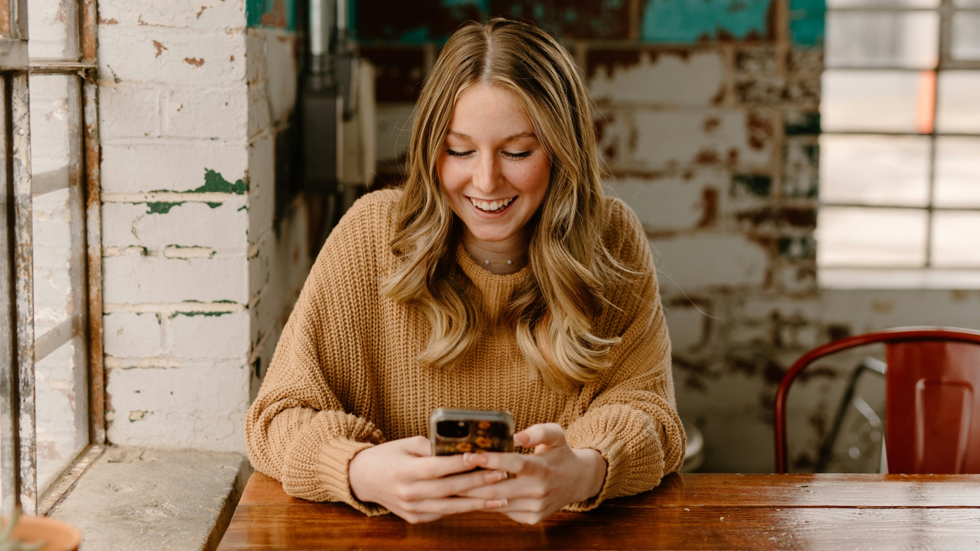 Sending a text message "just because" could have more positive effects ...