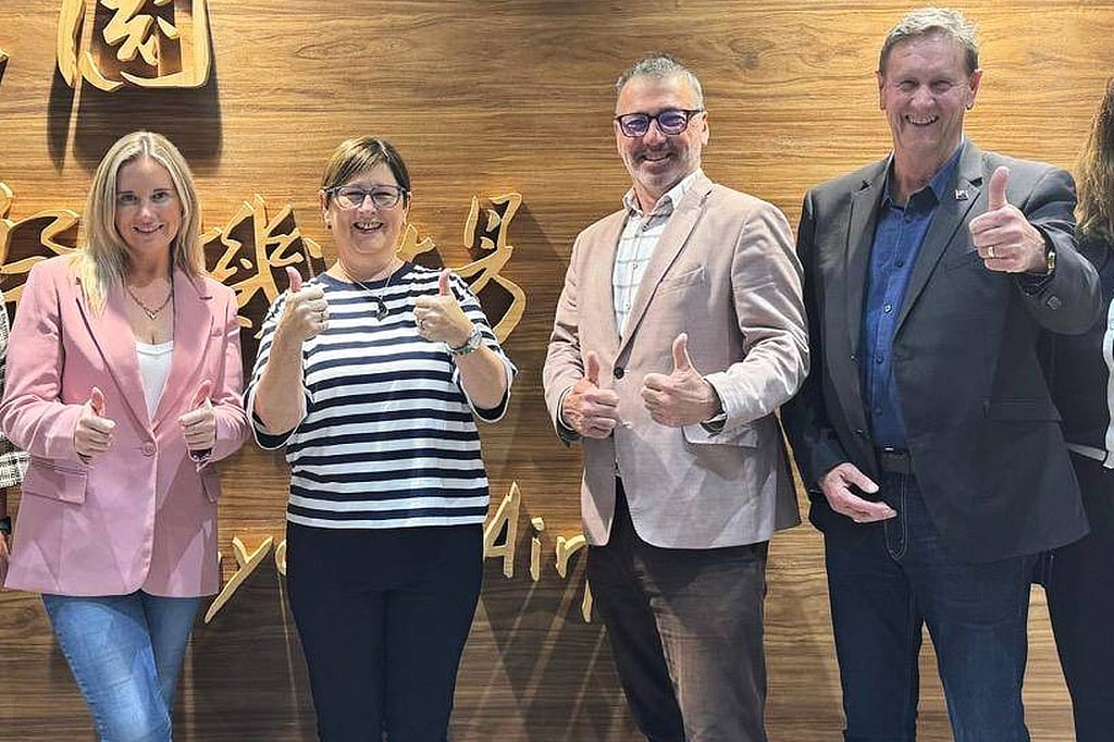 Beijing bans four New Zealand lawmakers from entering China because ...