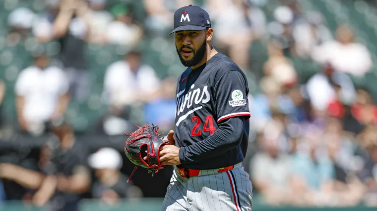 Red Sox's rival trades for veteran starting pitcher amid slew of ...
