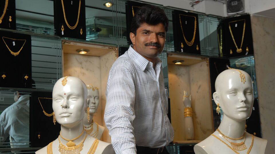 Rajesh Exports under SEBI lens: ₹770 crore of LIC, retail investors ...