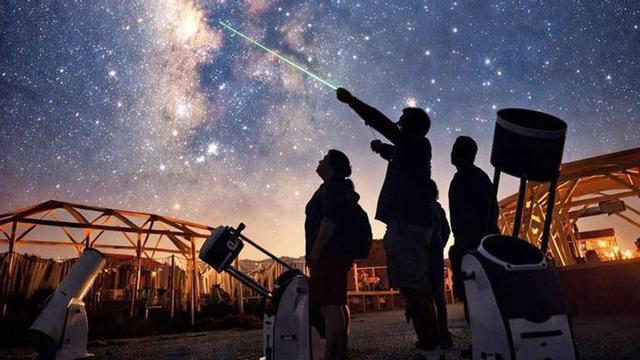 Astronomy Tours, la cooperativa que acerca el universo a las personas