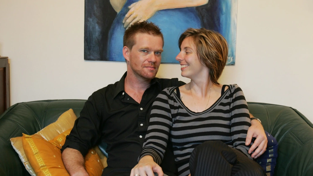 Why some couples choose to live apart