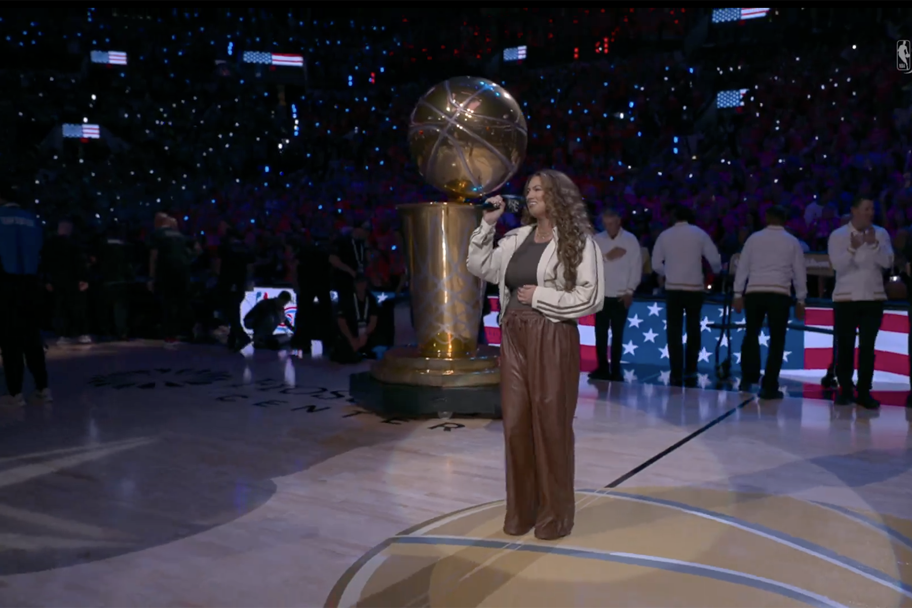 Tori Kelly sings 'Star-Spangled Banner' at 2026 NBA Finals