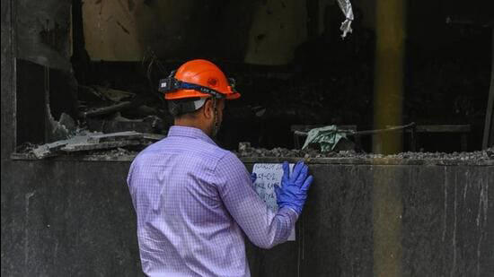 Lucknow’s basement restaurants, congested hotels sit on tinderbox