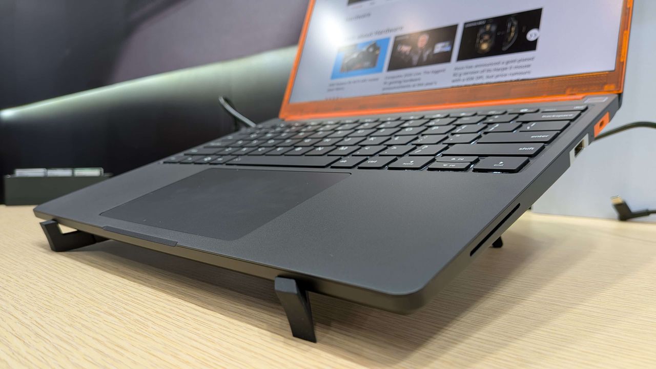 I'm now convinced that 'MacBook Pro for Linux' tagline isn't just marketing