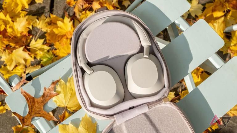 The Sony WH-1000XM5 deal you've been waiting for is finally here