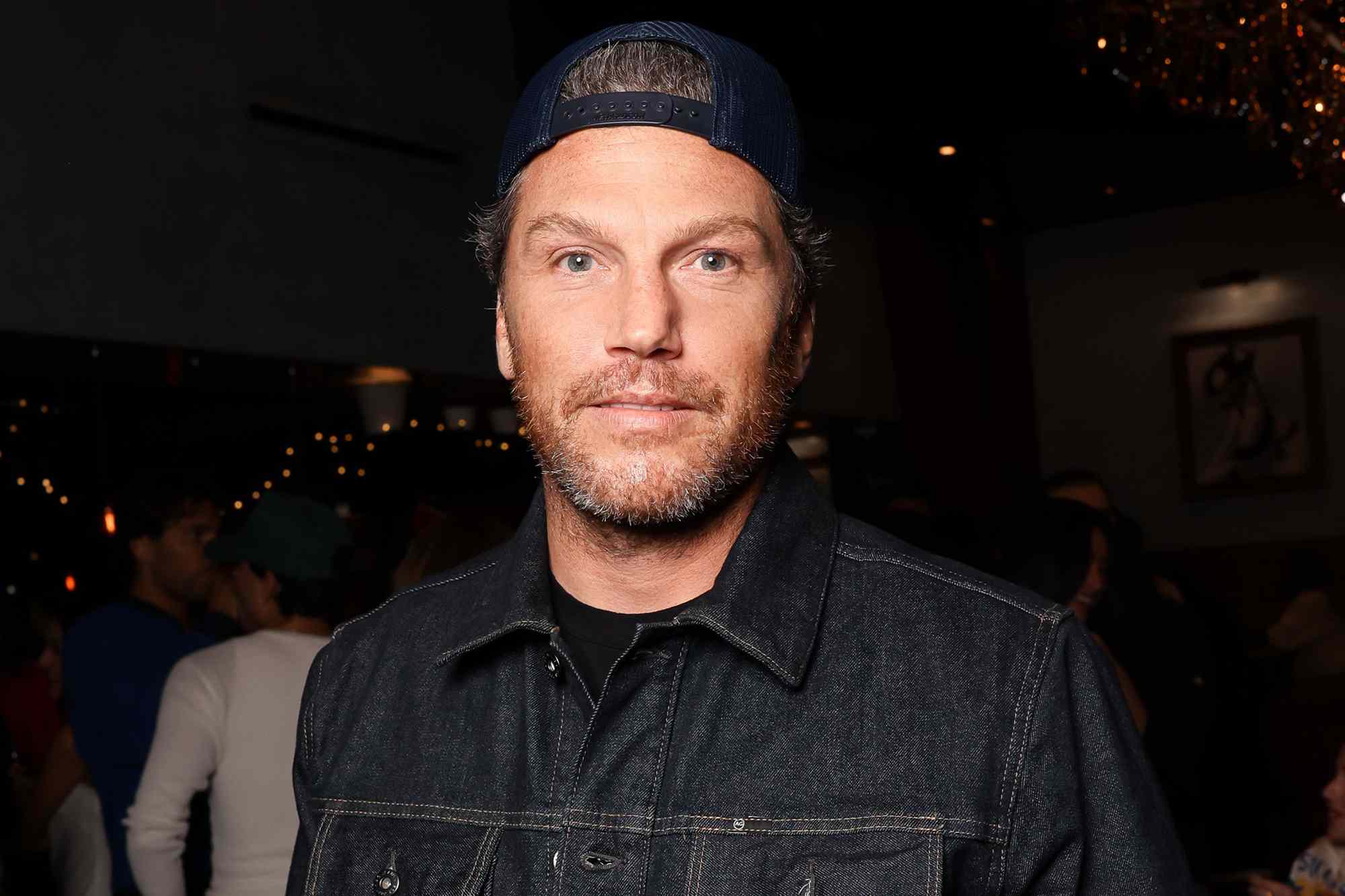 Sean Avery claims neighbor sent women to his door as 'smoke screen ...
