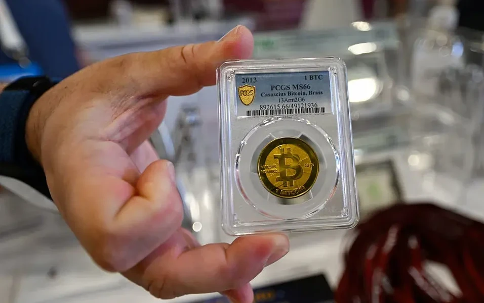Rare Casascius coin opened after 12 years, unlocking $1.78M BTC