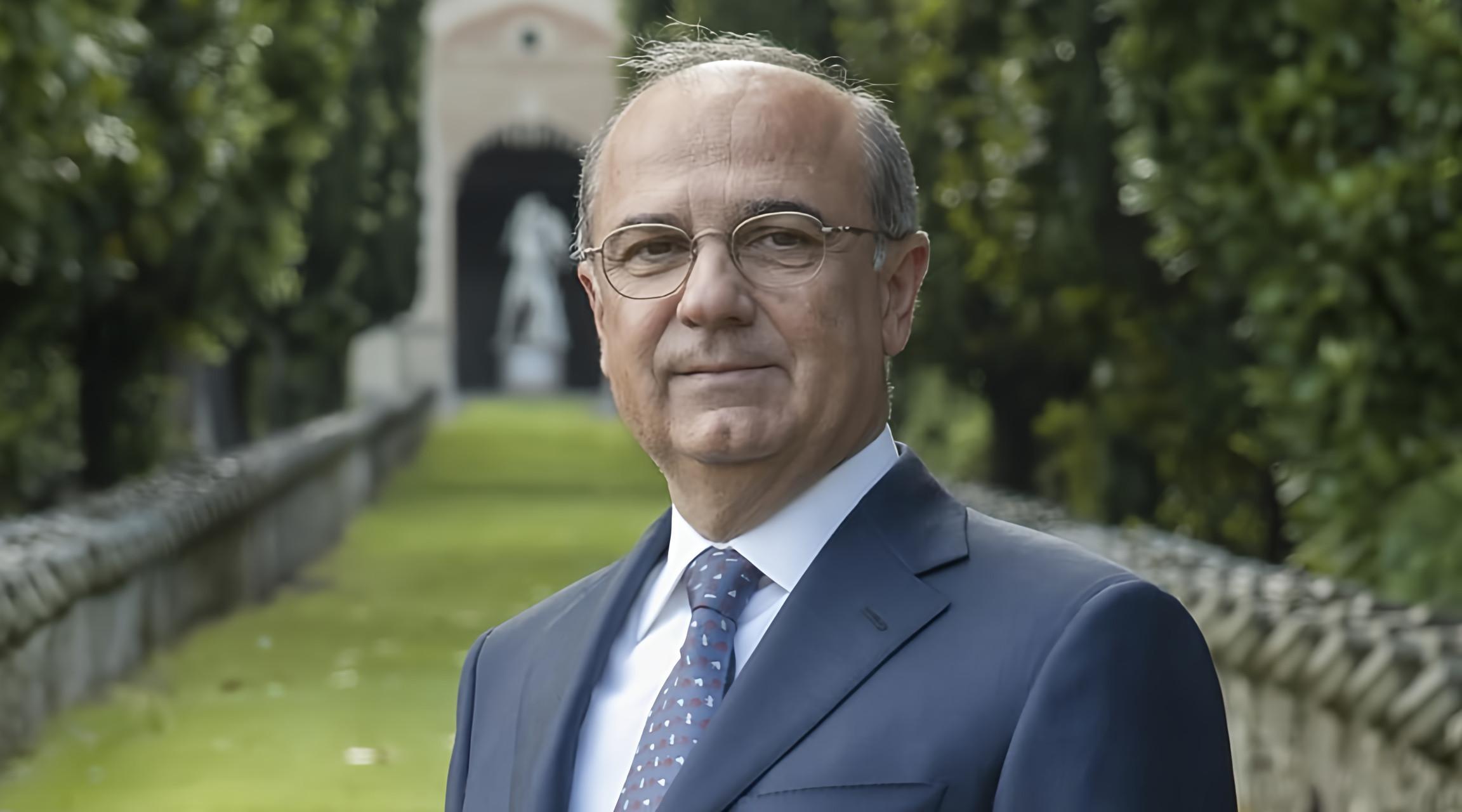 Il re dei bulloni d’autore. Giuseppe Fontana è il nuovo Cavaliere