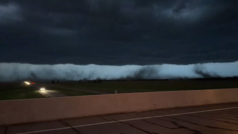 Severe storms sweep through the Dakotas