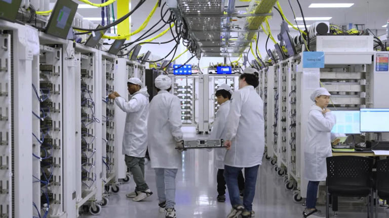 Pourquoi Apple abandonnerait (temporairement) ses serveurs maison pour ...