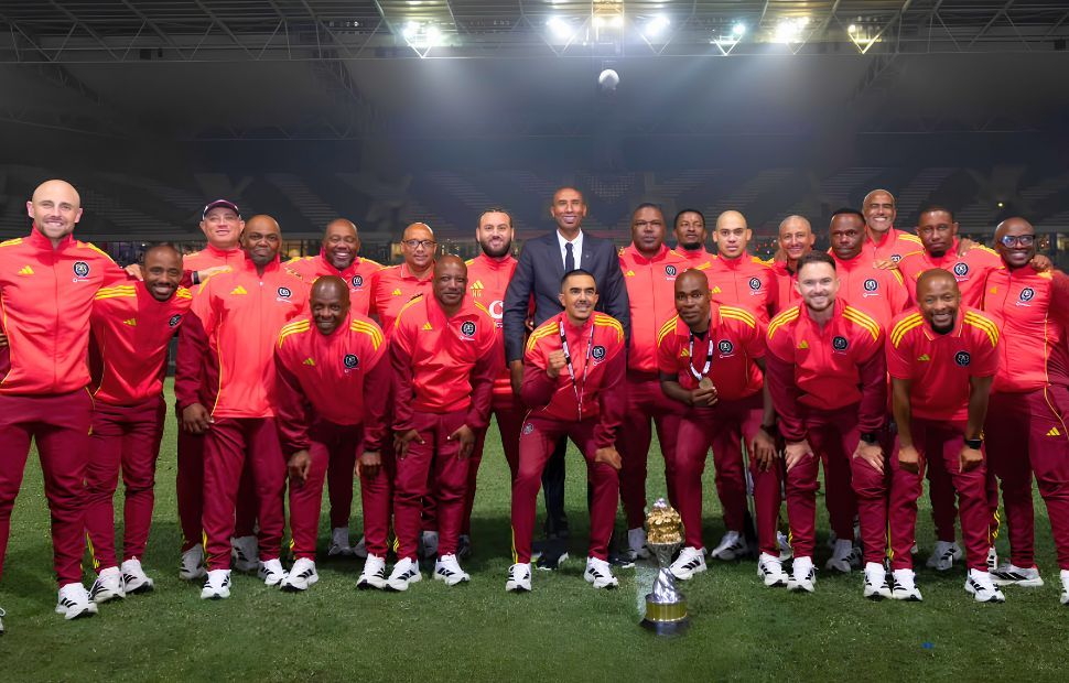 Orlando Pirates coach sends 227-word message to staff