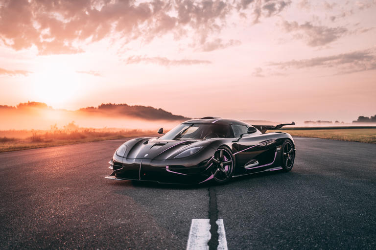 Wie straks 10 miljoen aftikt voor deze roze Koenigsegg, is er dan nog niet