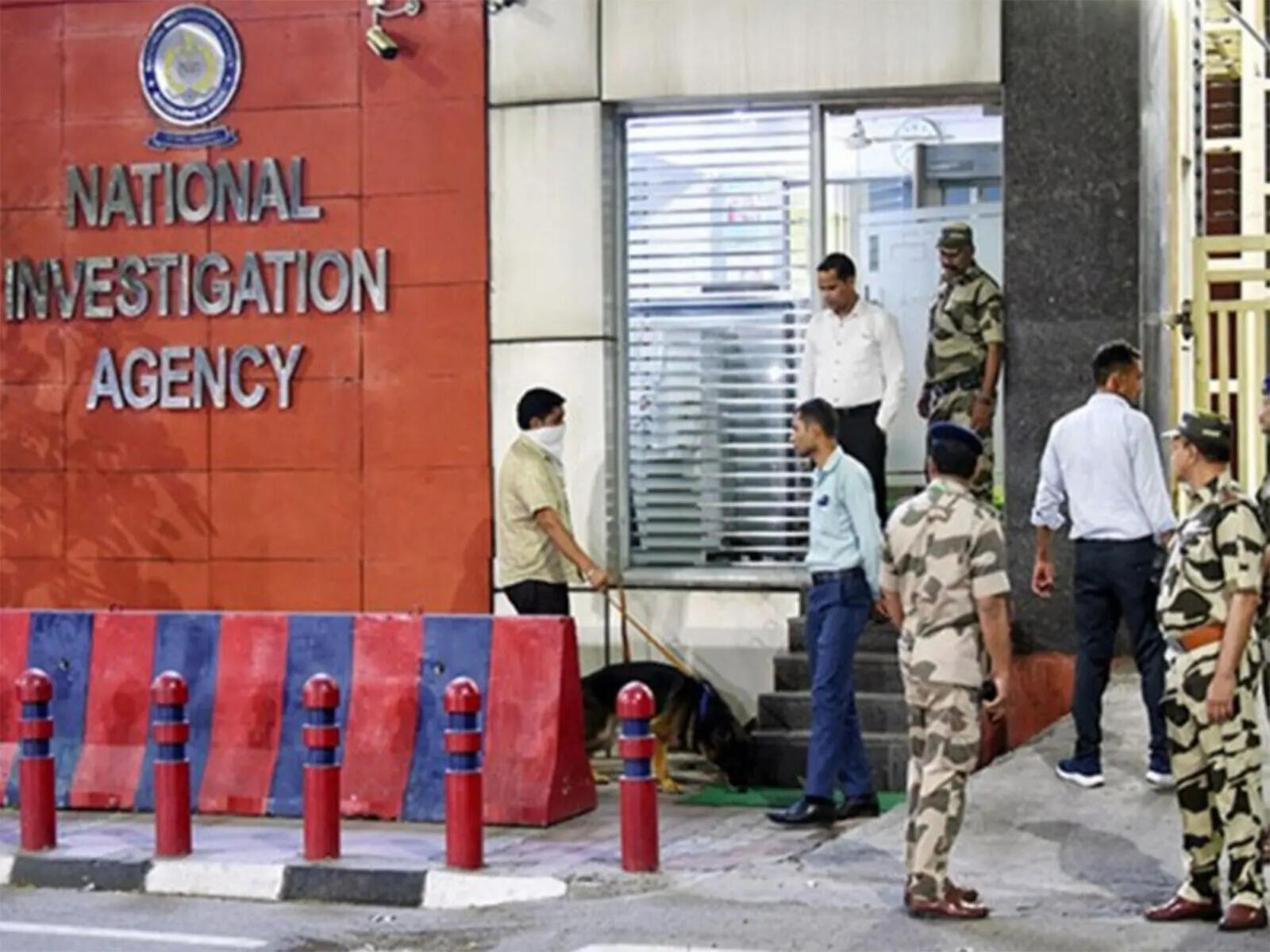 NIA raids ex-TMC MLA's house in Bengal pre-poll bomb blast probe