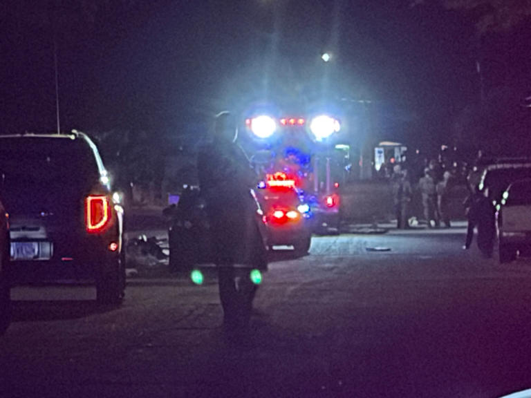 Heavy police presence at home near Mission, Star Pass in Tucson