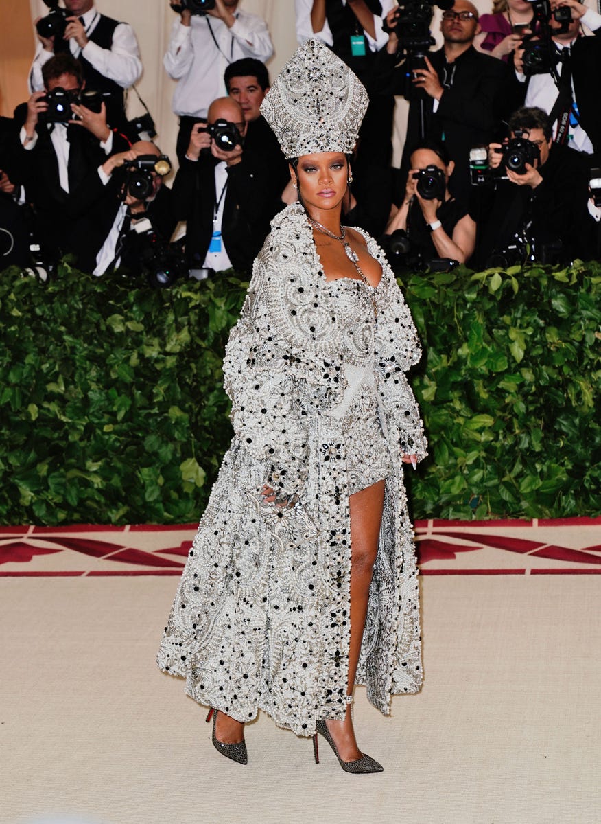 De Rihanna como papisa a Dolce & Gabbana: todas las veces que la moda ...