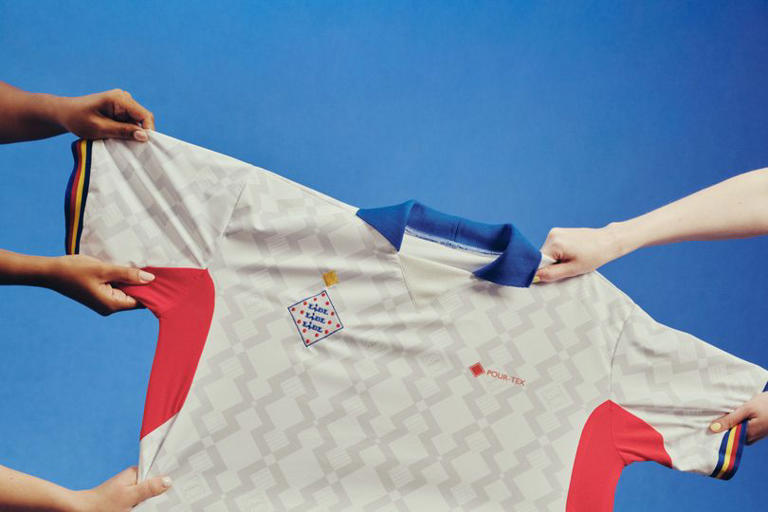 Lidl's creates 'spill-proof England kit' as infamous superfan approves