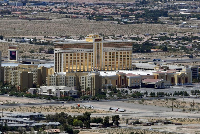 Owner shares photos, video of injured horse following Las Vegas South ...