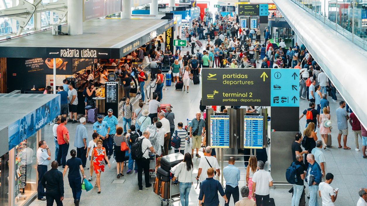 Thousands of UK travellers face cancelled flights to European holiday ...