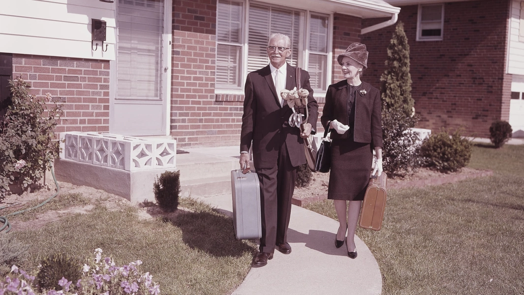 Why some couples choose to live apart