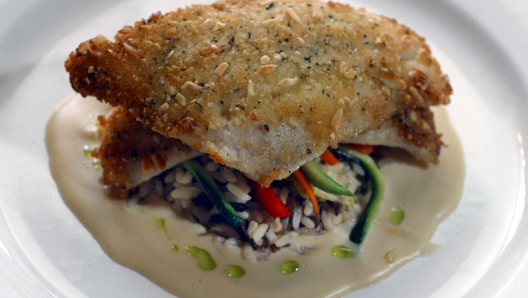 4 must-try walleye sandwiches across Minnesota