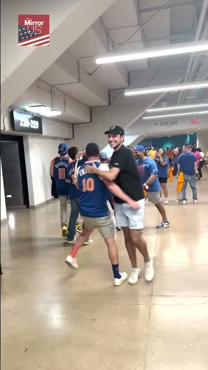 Knicks fans erupt in celebration after Game 1 finals win