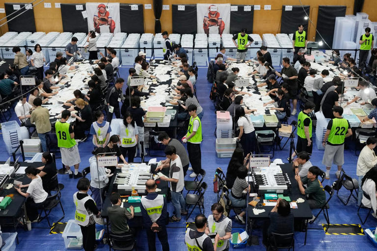 South Korea's ruling party wins most races in local elections but loses ...