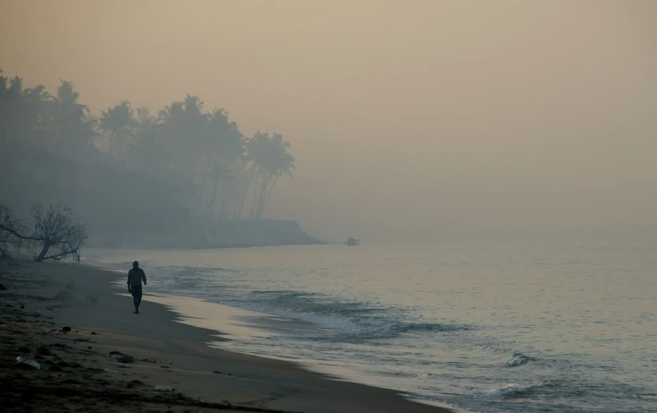 Kerala man travels 14 hours to return tourist’s lost card