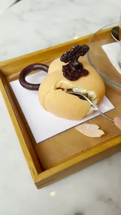 Parisian patisserie crunch